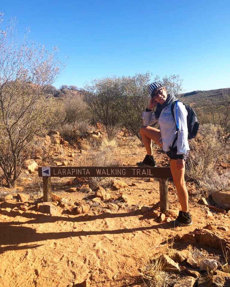 The Larapinta Track hiking guide - Sarah Wilson
